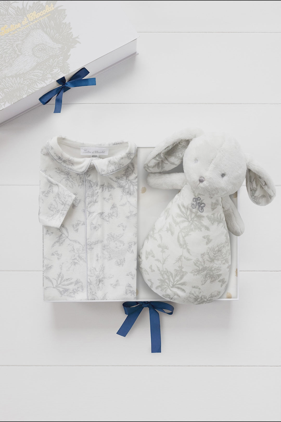 Box - Newborn Toile de jouy Grey unisex | Tartine et Chocolat
